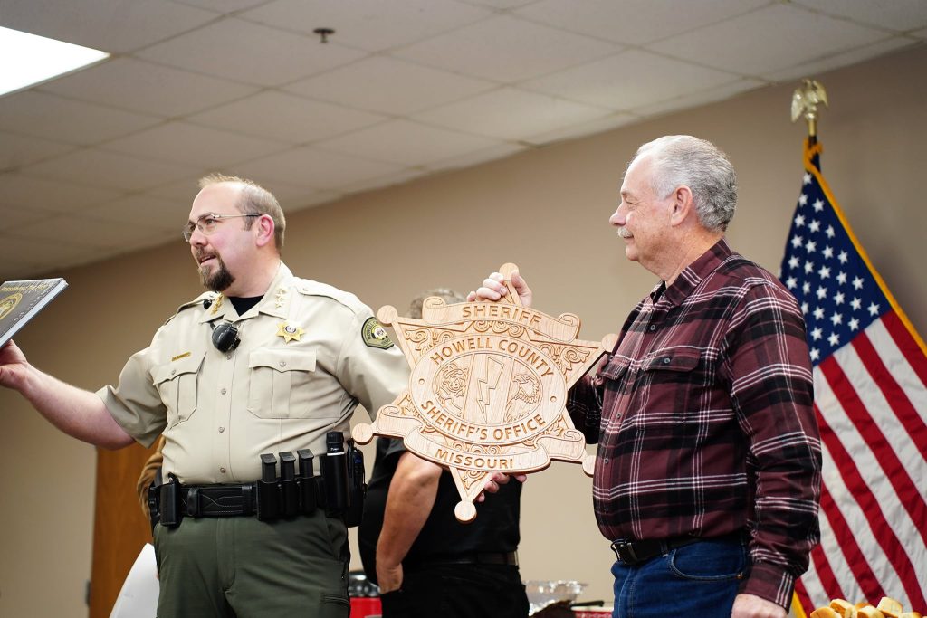 Howell County Sheriff's Office Honors Those That Serve - Ozark Radio News