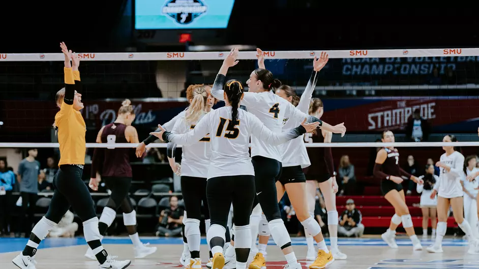 No. 25 Volleyball Sweeps Texas State to Advance to Second Round of NCAA Tournament - Ozark Radio ...